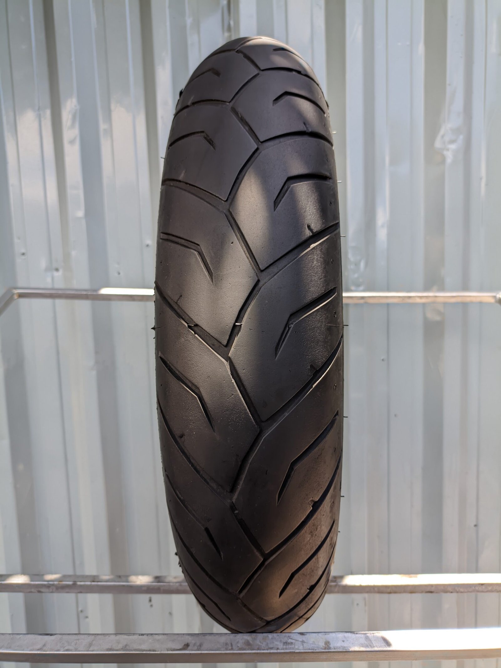 Pirelli Diablo Strada 120/70-17 Usado - Pneus Trinta